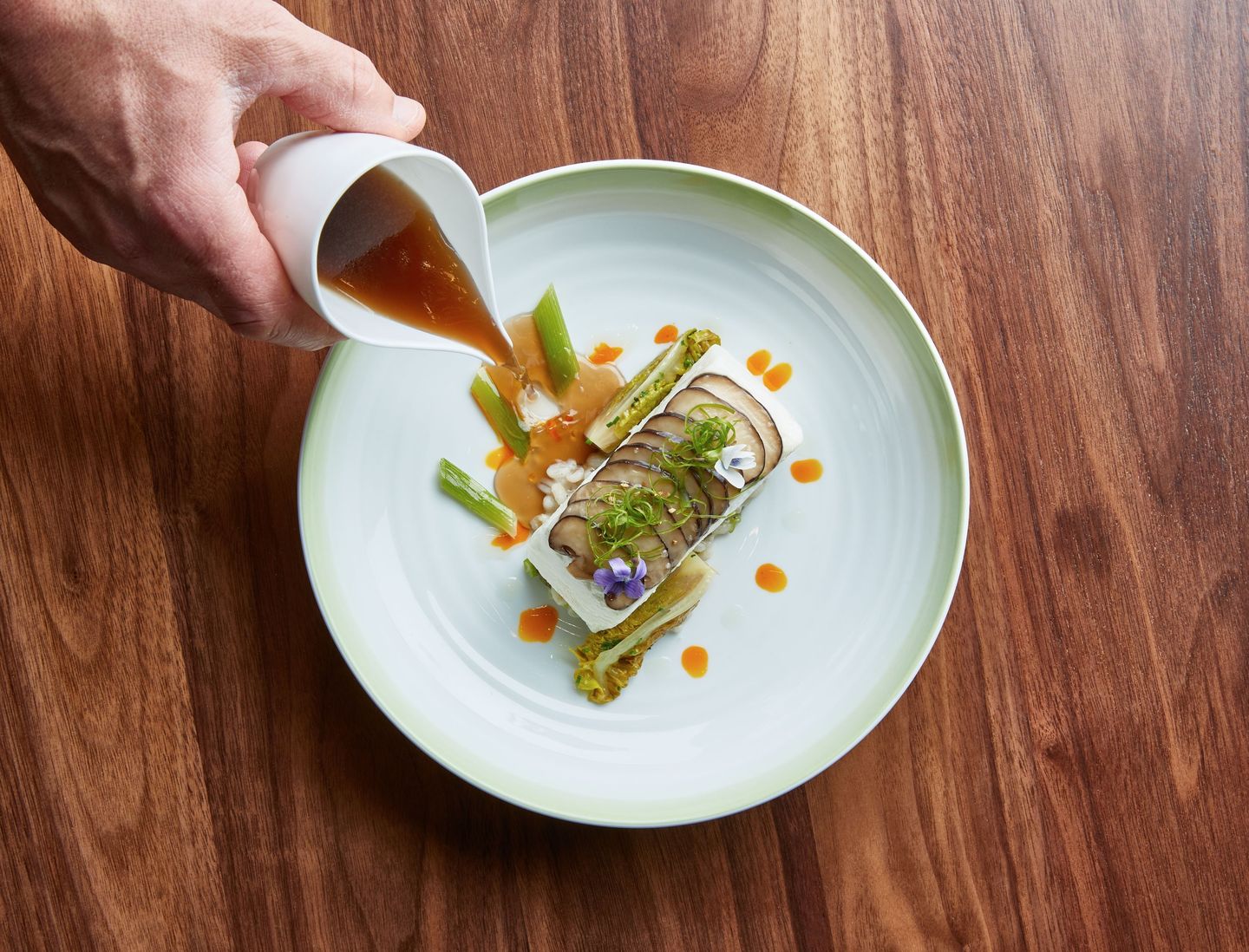 Le Pavillon Prix Fixe Dinner and OH, MARY! Broadway Theater Tickets for ...