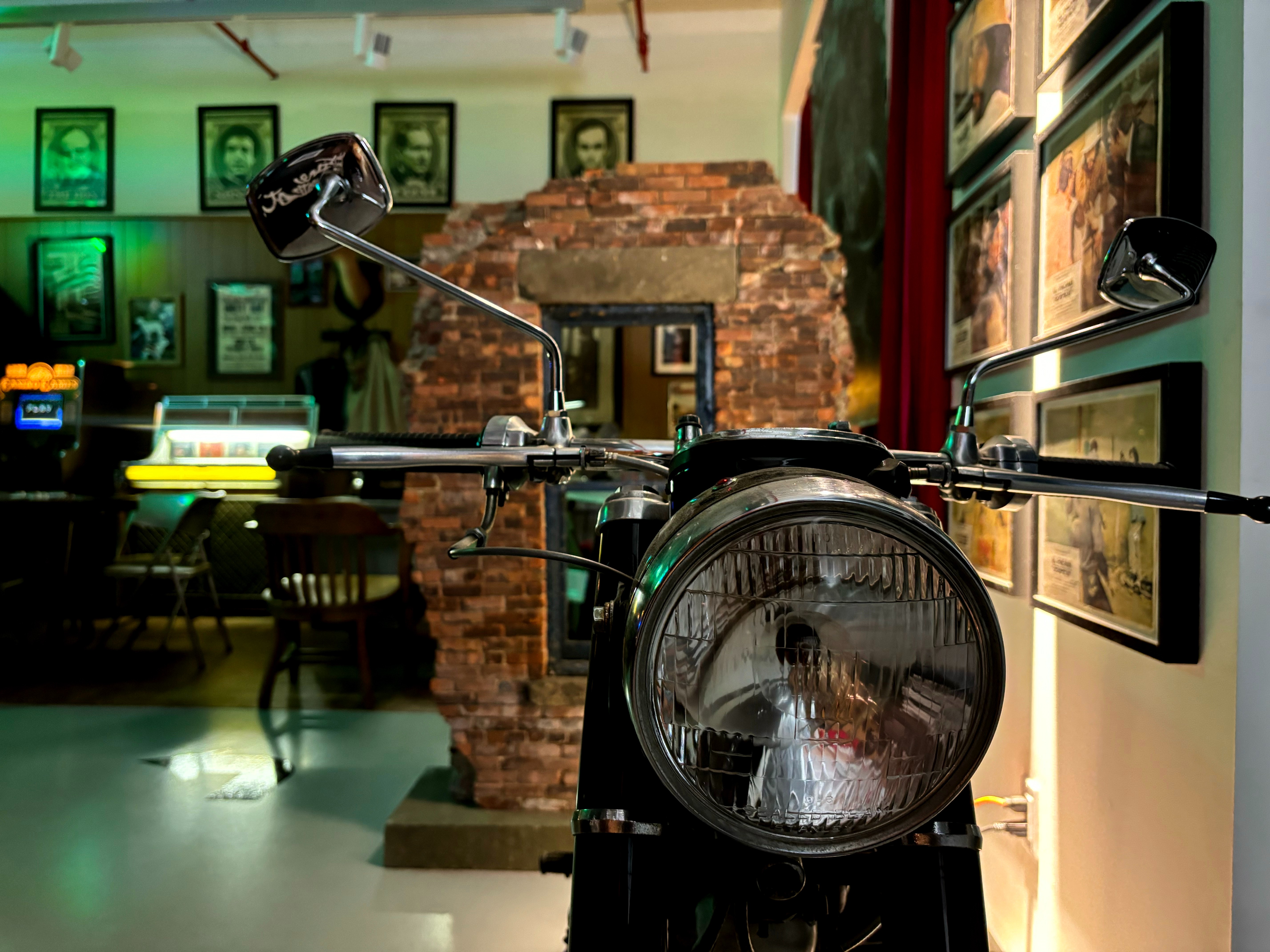 Brooklyn Pop Immersive Exhibit Admission | Virgin Gifts