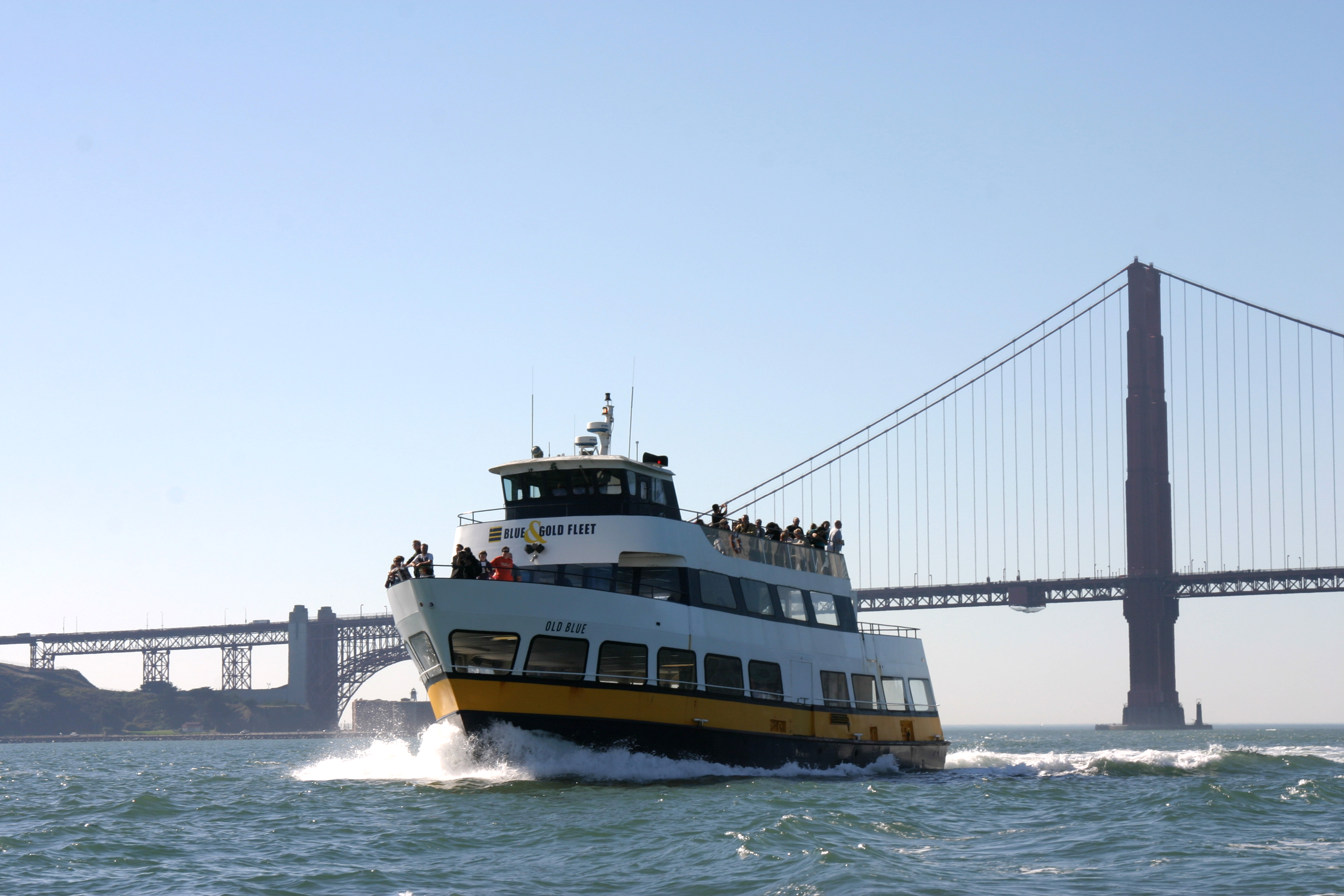 Alcatraz Scenic Cruise and All-You-Can-Eat Dining Experience and Drinks ...