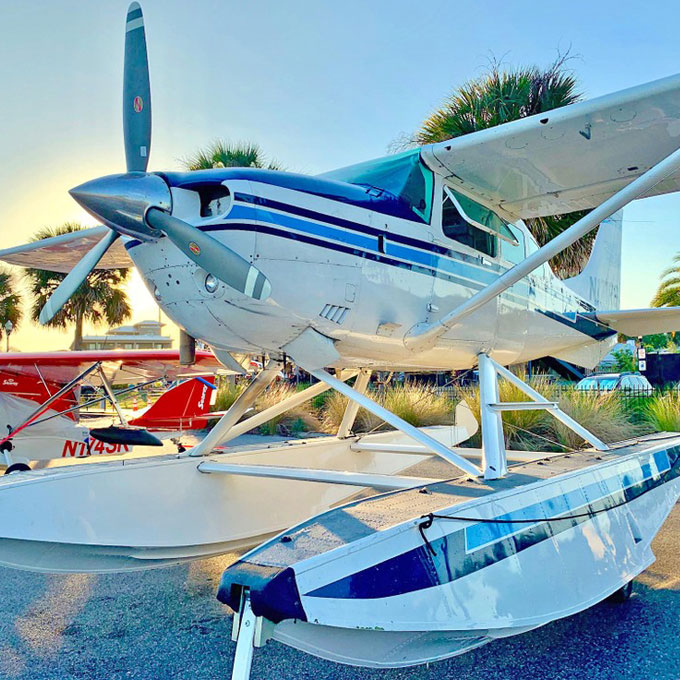Seaplane Sightseeing & Gator Tour near Orlando | Virgin Gifts